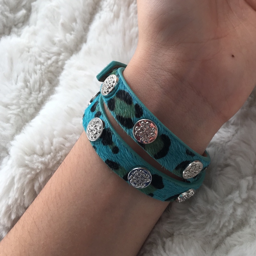 Rustic Cuff Meagan, Calfskin Double Wrap Bracelet - Gem